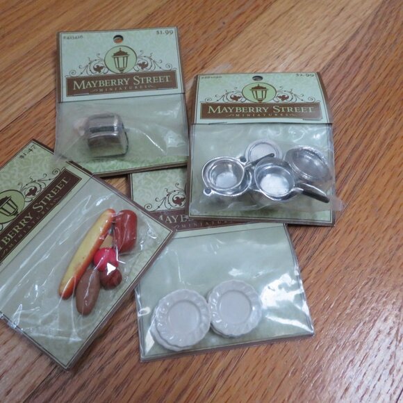 Mayberry Street | Art | New Mayberry Street Miniatures Kitchen Set ...